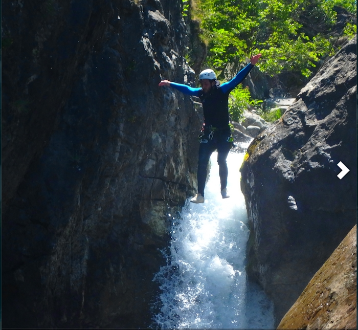 Pyrénées Canyon - Pyrénées Online